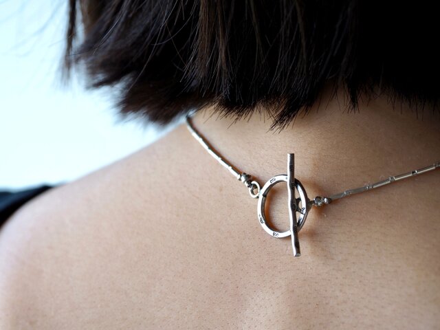 【bib】ネックレス silver950 | iichi 日々の暮らしを心地よくするハンドメイドやアンティークのマーケットプレイス