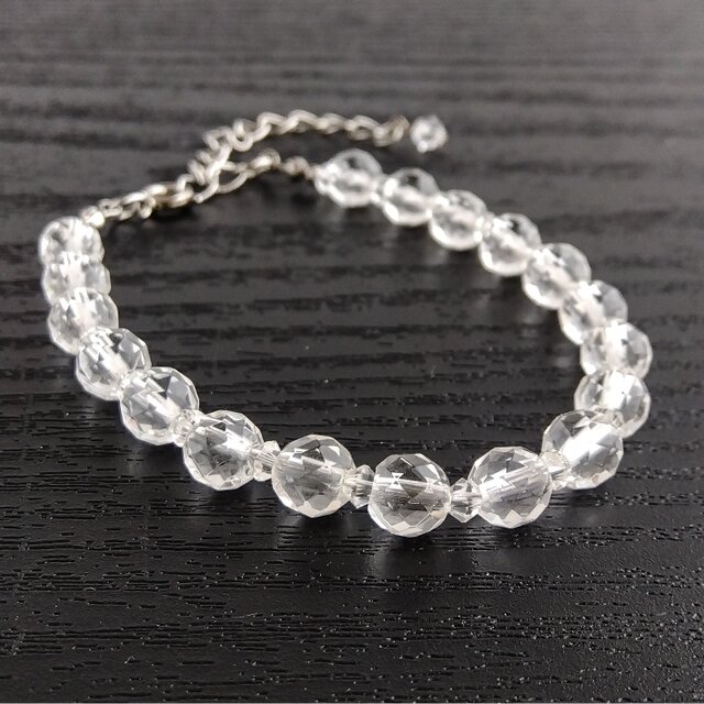 水晶 64面カット クリスタル ブレスレット 16 - 21 cm # 9 | iichi 日々の暮らしを心地よくするハンドメイドやアンティークのマーケットプレイス