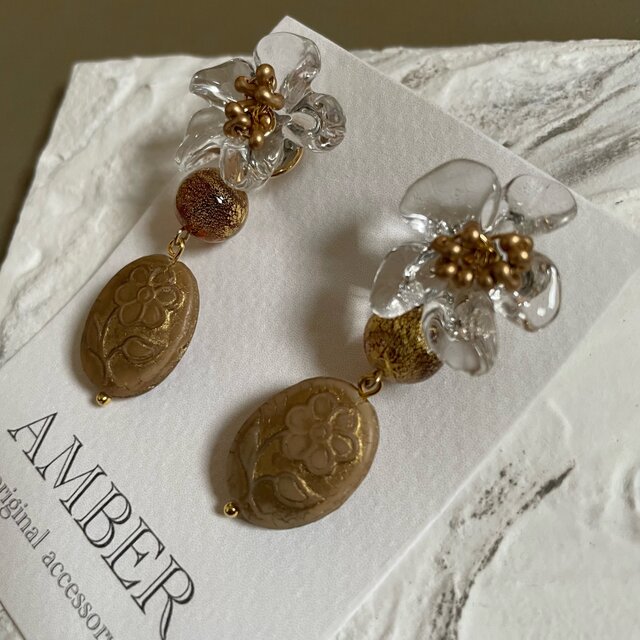 AMBERオリジナルアクセサリー/ベネチアンガラスビーズピアス | iichi 日々の暮らしを心地よくするハンドメイドやアンティークのマーケットプレイス