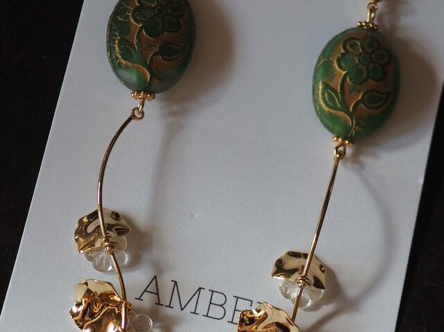 AMBERオリジナルアクセサリー/ベネチアンガラスビーズピアス | iichi 日々の暮らしを心地よくするハンドメイドやアンティークのマーケットプレイス