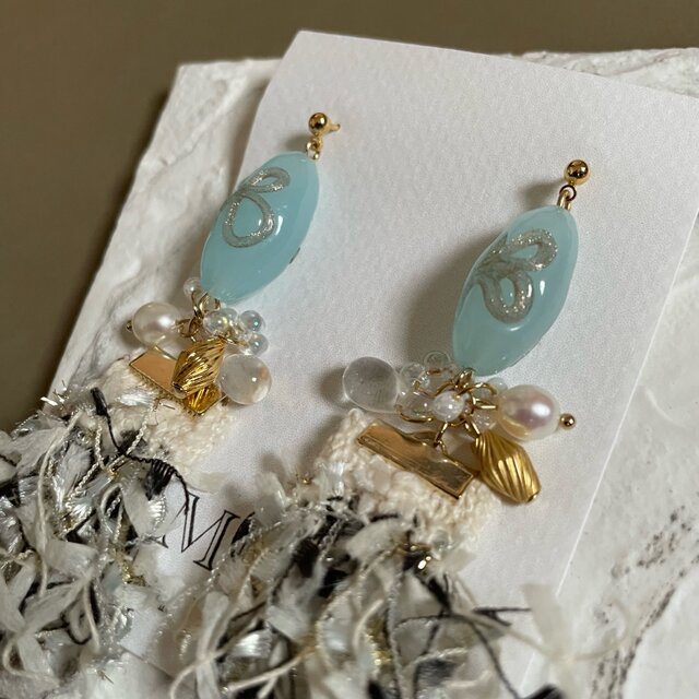 AMBERオリジナルアクセサリー/ベネチアンガラスビーズピアス | iichi 日々の暮らしを心地よくするハンドメイドやアンティークのマーケットプレイス