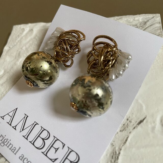 AMBERオリジナルアクセサリー/ベネチアンガラスビーズピアス | iichi 日々の暮らしを心地よくするハンドメイドやアンティークのマーケットプレイス