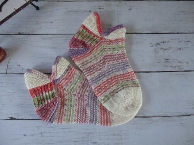 冷え取りソックス Opal Cotton KFS 154ノイン＆KFS 207 コットンホワイト | iichi 日々の暮らしを心地よくするハンドメイドやアンティークのマーケットプレイス