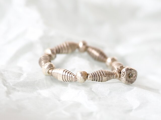 beads ring -silver950- | iichi 日々の暮らしを心地よくするハンドメイドやアンティークのマーケットプレイス
