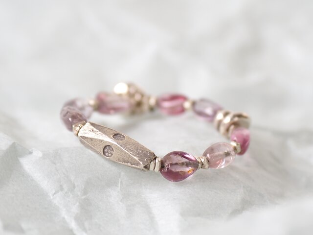 beads ring -スピネル- silver950 | iichi 日々の暮らしを心地よくするハンドメイドやアンティークのマーケットプレイス