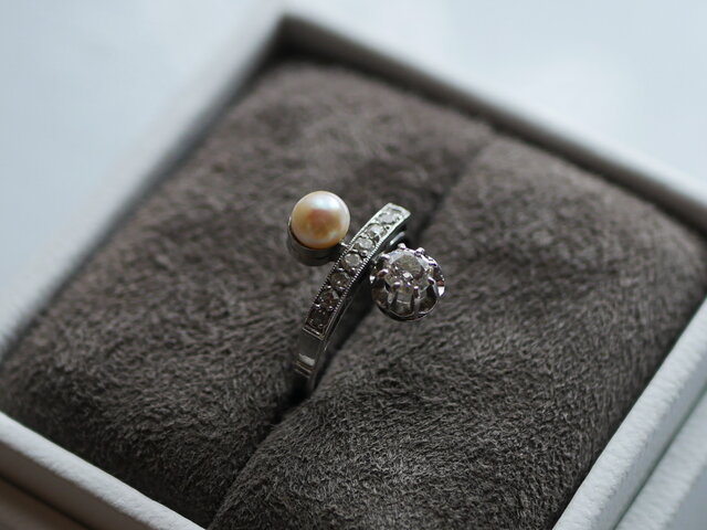 【FR-31】 アールデコ K18WG トワエモア 真珠＆ダイヤモンド アンティークリング | iichi 日々の暮らしを心地よくするハンドメイドやアンティークのマーケットプレイス