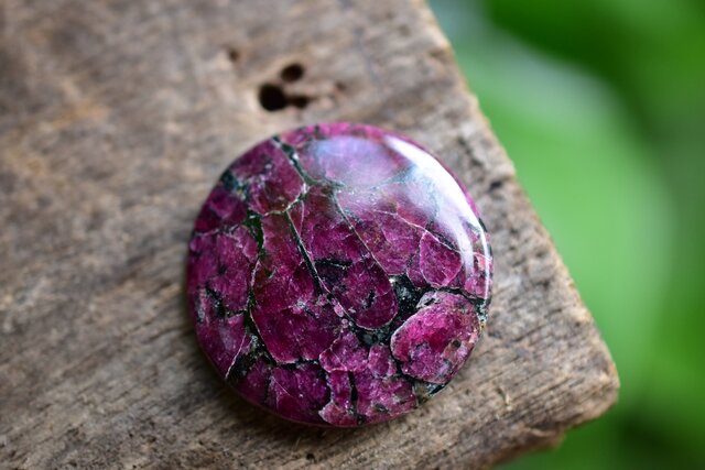 高貴なマーブル★丸玉★ユーディアライト ルース ★ カボション ud009 | iichi 日々の暮らしを心地よくするハンドメイドやアンティークのマーケットプレイス