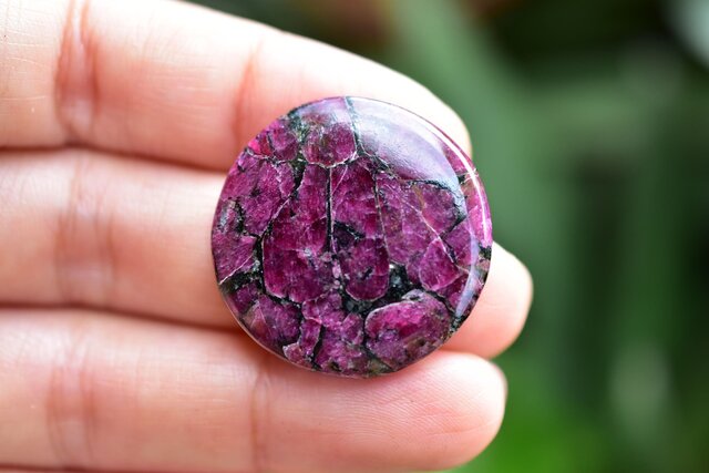 高貴なマーブル★丸玉★ユーディアライト ルース ★ カボション ud009 | iichi 日々の暮らしを心地よくするハンドメイドやアンティークのマーケットプレイス