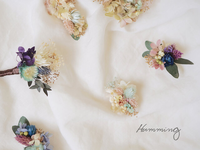 お花のコサージュ 「ひみつ」 | iichi 日々の暮らしを心地よくするハンドメイドやアンティークのマーケットプレイス