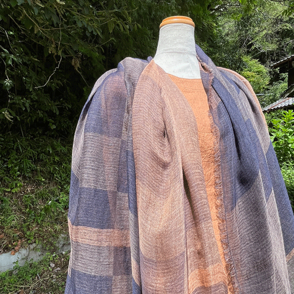 播州織柿渋染めロング＆ワイドストール K23071 | iichi 日々の暮らしを心地よくするハンドメイドやアンティークのマーケットプレイス