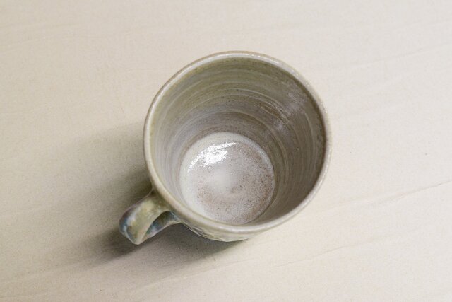 抽象デザイン的マグカップ iMw-016 | iichi 日々の暮らしを心地よくするハンドメイドやアンティークのマーケットプレイス