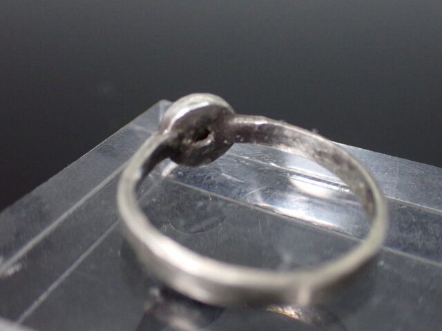 【小鳥屋オリジナル商品】ポルキカット・人工ダイヤモンド×アヴァロンシェル・シルバーリング【みなもちゃん】 | iichi 日々の暮らしを心地よくするハンドメイドやアンティークのマーケットプレイス