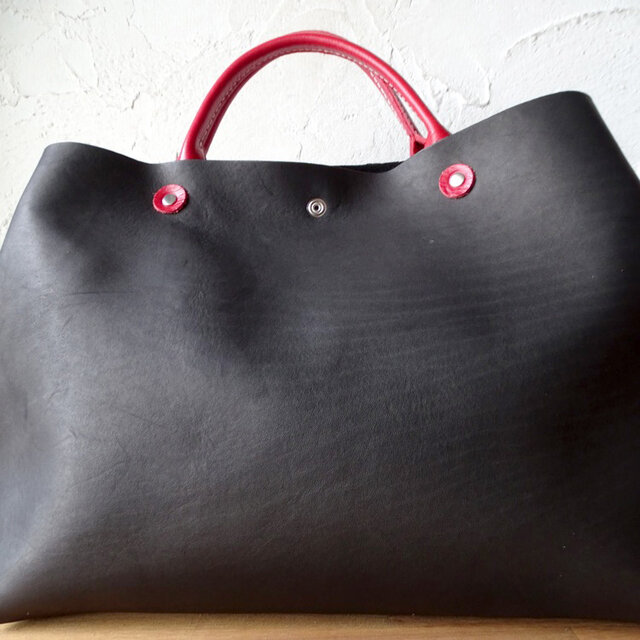 【期間限定】肉厚 柔らかい 自立 手持ち 男女兼用 天然革 ハンドメイド873 | iichi 日々の暮らしを心地よくするハンドメイドやアンティークのマーケットプレイス