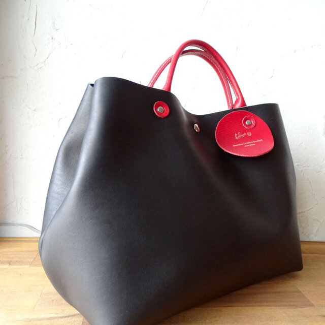 【期間限定】肉厚 柔らかい 自立 手持ち 男女兼用 天然革 ハンドメイド873 | iichi 日々の暮らしを心地よくするハンドメイドやアンティークのマーケットプレイス