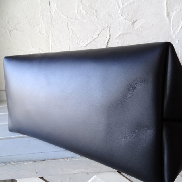 【期間限定】しんなり インポート革 大口 Wポケ 天然革 兼用 ハンドメイド8253 | iichi 日々の暮らしを心地よくするハンドメイドやアンティークのマーケットプレイス