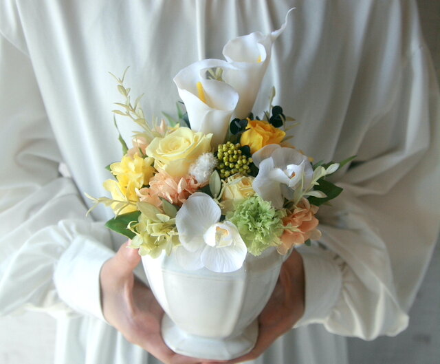 Arrangement (L) -calla flowers- | iichi 日々の暮らしを心地よくするハンドメイドやアンティークのマーケットプレイス