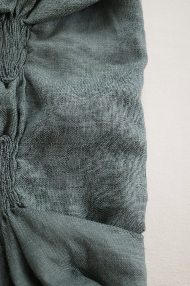 Smocking刺繍のトートバッグ | iichi 日々の暮らしを心地よくするハンドメイドやアンティークのマーケットプレイス