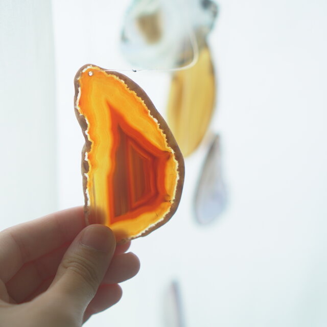 天然石瑪瑙風鈴 - Dusk Sky メノウのヒーリングチャイム ウィンドチャイム | iichi 日々の暮らしを心地よくするハンドメイドやアンティークのマーケットプレイス