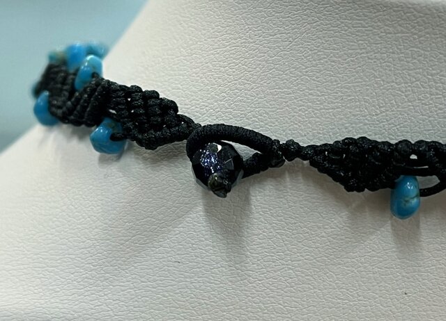 クラフト作家「結-YU-」さん創作ネックレス トルコ石巻き結び ターコイズ ykk0172 | iichi 日々の暮らしを心地よくするハンドメイドやアンティークのマーケットプレイス