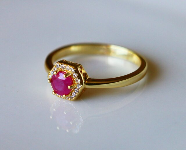 天然石＊ルビー 指輪＊16号 GP | iichi 日々の暮らしを心地よくするハンドメイドやアンティークのマーケットプレイス