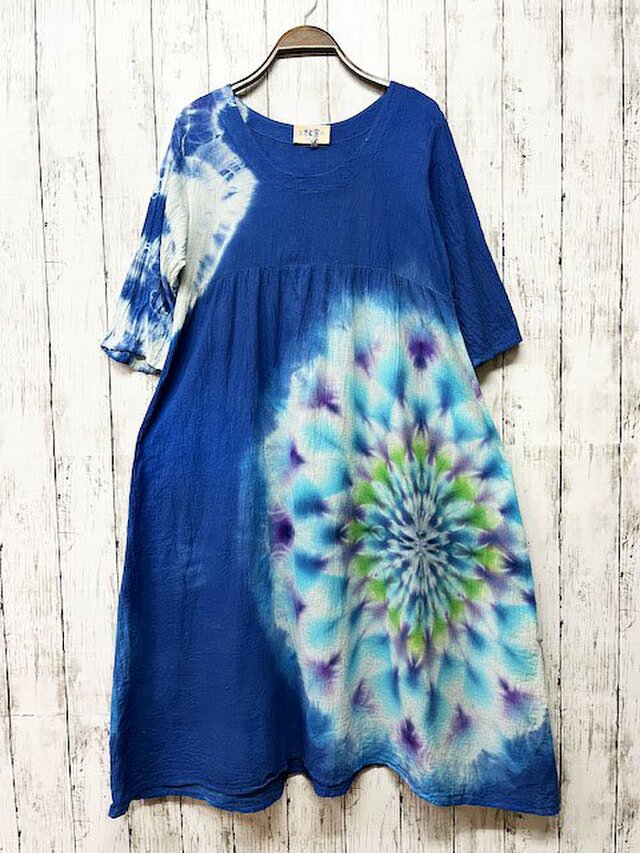 タイダイ染め ロングワンピース ブルービューティ 美しい大曼荼羅 Hippies Dye最新作 HD20-21 | iichi 日々の暮らしを心地よくするハンドメイドやアンティークのマーケットプレイス