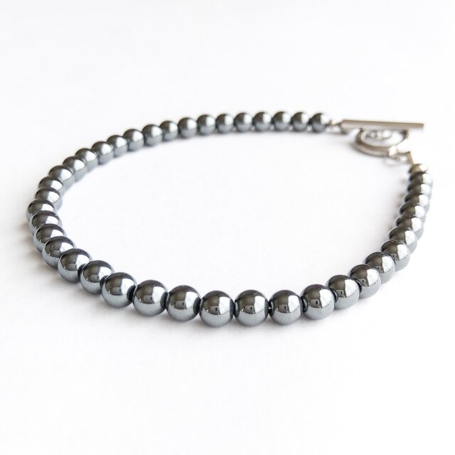 ヘマタイト ブレスレット サージカルステンレス・パーツ使用 18 cm # 17 | iichi 日々の暮らしを心地よくするハンドメイドやアンティークのマーケットプレイス