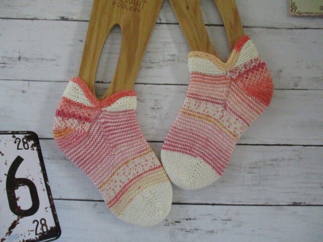 冷え取りソックス Opal Cotton KFS 193 ガーネット＆KFS 207 コットンホワイト | iichi 日々の暮らしを心地よくするハンドメイドやアンティークのマーケットプレイス