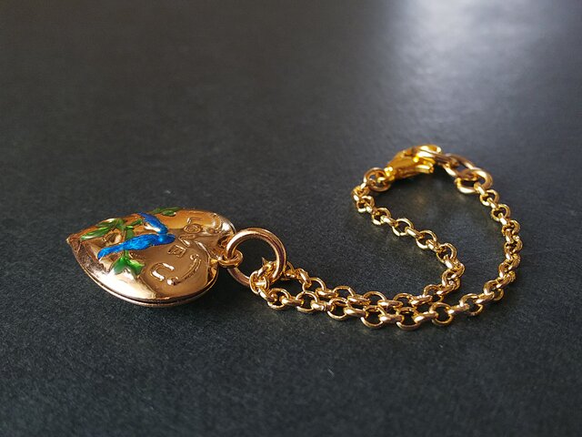 ヴィンテージ 青い鳥Heart（17×20㎜）Bagチャーム 13㎝ | iichi 日々の暮らしを心地よくするハンドメイドやアンティークのマーケットプレイス