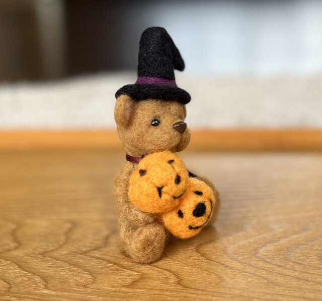 ハロウィン カボチャ 置物 テディベア | iichi 日々の暮らしを心地よくするハンドメイドやアンティークのマーケットプレイス