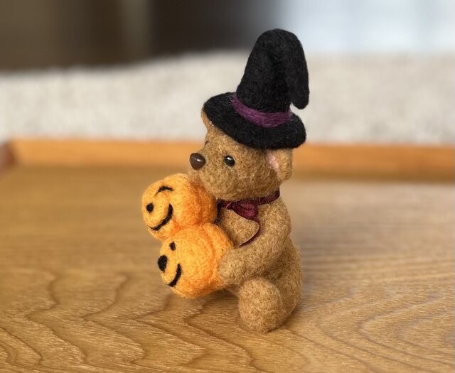ハロウィン カボチャ 置物 テディベア | iichi 日々の暮らしを心地よくするハンドメイドやアンティークのマーケットプレイス