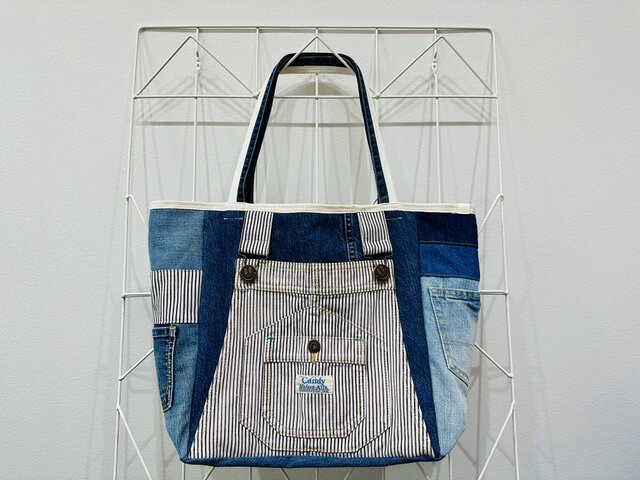 特大★収納17ヶ所★マザーズバッグ トートバッグ カバン デニムリメイク | iichi 日々の暮らしを心地よくするハンドメイドやアンティークのマーケットプレイス