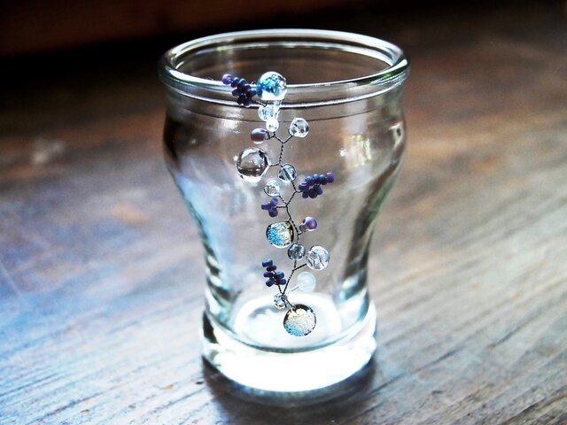 しゃぼん玉とﾎﾞﾀﾆｶﾙ ﾋﾟｱｽ purple | iichi 日々の暮らしを心地よくするハンドメイドやアンティークのマーケットプレイス