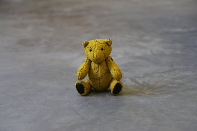 sourire bear（tambourine） | iichi 日々の暮らしを心地よくするハンドメイドやアンティークのマーケットプレイス