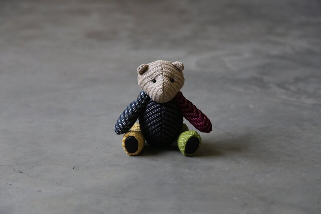 sourire bear | iichi 日々の暮らしを心地よくするハンドメイドやアンティークのマーケットプレイス