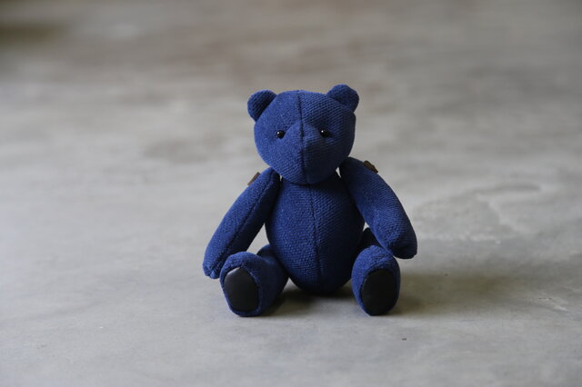 sourire bear | iichi 日々の暮らしを心地よくするハンドメイドやアンティークのマーケットプレイス