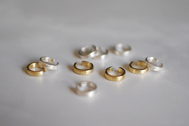 Ear cuff (silver950) | iichi 日々の暮らしを心地よくするハンドメイドやアンティークのマーケットプレイス