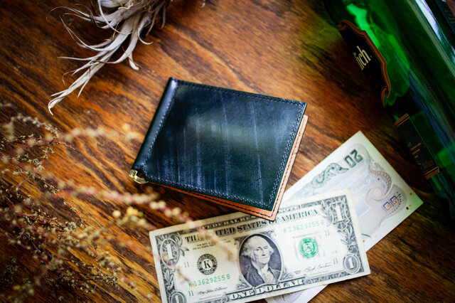 No.38 Money Clip [TW&S Bridle] | iichi 日々の暮らしを心地よくするハンドメイドやアンティークのマーケットプレイス