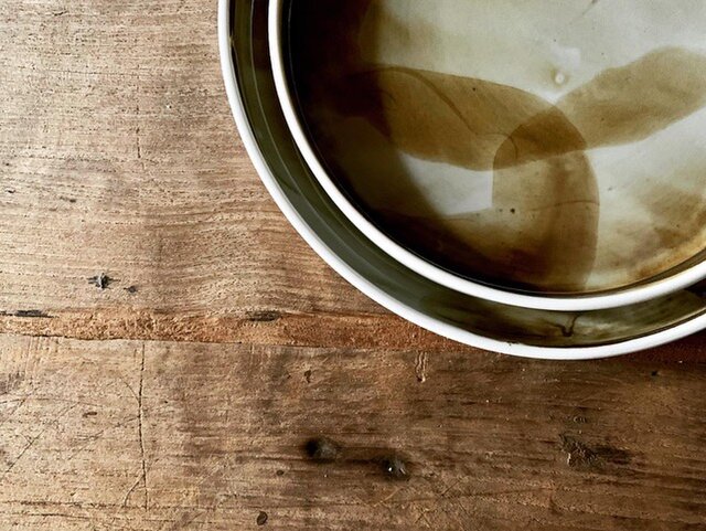 Bella 21cm 切立プレート | iichi 日々の暮らしを心地よくするハンドメイドやアンティークのマーケットプレイス