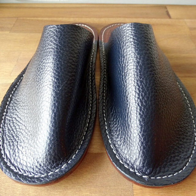 Mサイズ ハンドメイド オールレザー 革底 スリッパ 928 | iichi 日々の暮らしを心地よくするハンドメイドやアンティークのマーケットプレイス