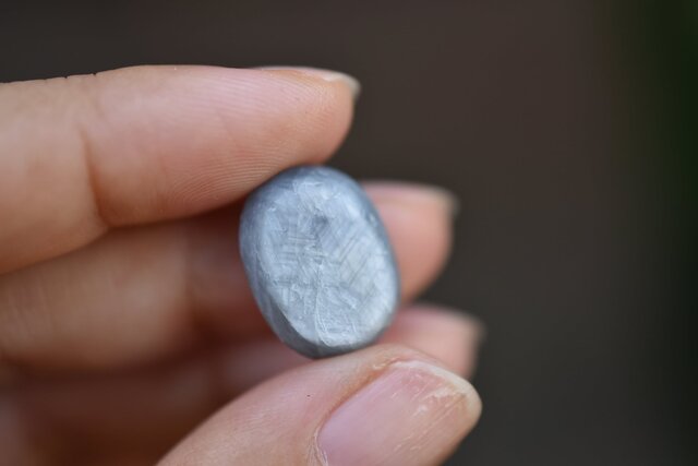 シルキー★ミャンマー産★ホワイトサファイア s959 | iichi 日々の暮らしを心地よくするハンドメイドやアンティークのマーケットプレイス