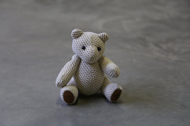 sourire bear | iichi 日々の暮らしを心地よくするハンドメイドやアンティークのマーケットプレイス