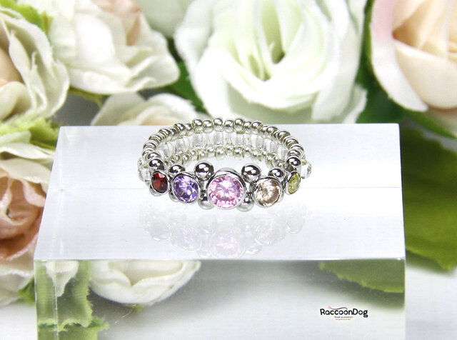 （新作）ジルコニア5色のレール留めリング（ジルコニア ビーズリング）《ビーズアクセサリー》 | iichi 日々の暮らしを心地よくするハンドメイドやアンティークのマーケットプレイス