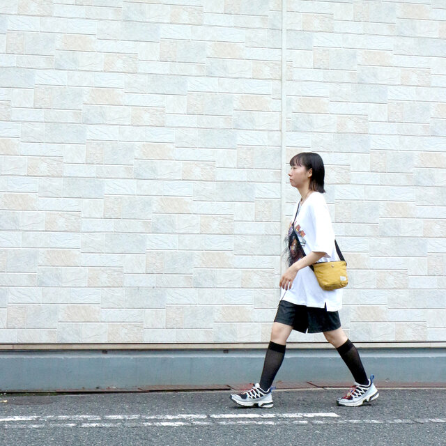 コンパクトショルダー【生成】(VC-47) | iichi 日々の暮らしを心地よくするハンドメイドやアンティークのマーケットプレイス