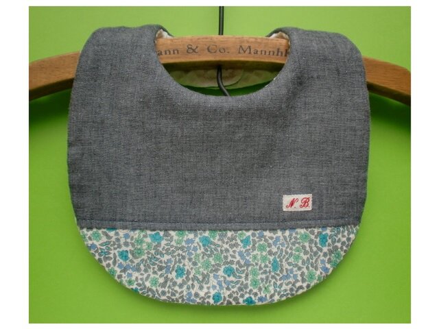 PURE*スタイ*杢糸Wガーゼチャコールグレー＆綿麻リバティEmilia’sFlowers グリーン・ブルー系 | iichi 日々の暮らしを心地よくするハンドメイドやアンティークのマーケットプレイス