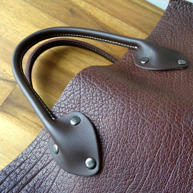 【期間限定】こちらの革在庫無し 一点物 A4 PC 天然革 ハンドメイド856 | iichi 日々の暮らしを心地よくするハンドメイドやアンティークのマーケットプレイス