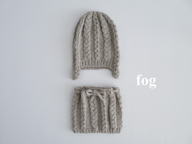 雪の日のこどもの帽子/fog | iichi 日々の暮らしを心地よくするハンドメイドやアンティークのマーケットプレイス