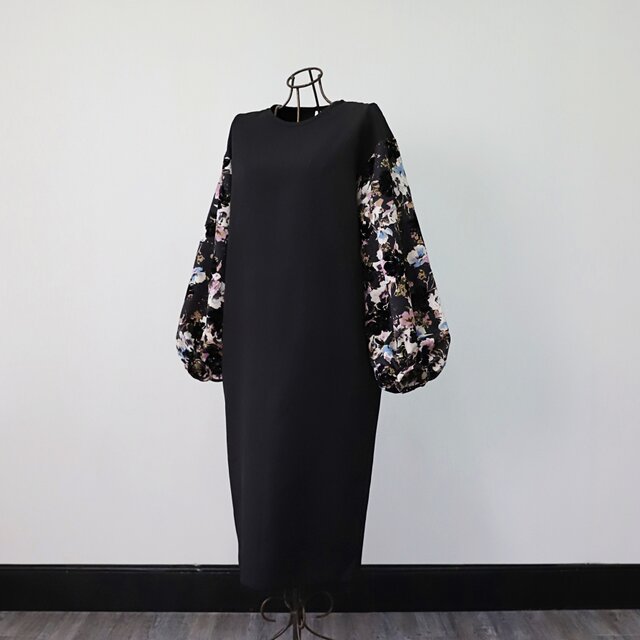 異素材バルーン袖 バックリボン フォーマル ワンピース ブラック 0595 | iichi 日々の暮らしを心地よくするハンドメイドやアンティークのマーケットプレイス