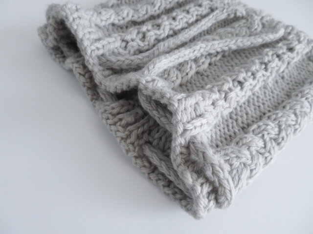 雪の日のこどものスヌード/fog | iichi 日々の暮らしを心地よくするハンドメイドやアンティークのマーケットプレイス