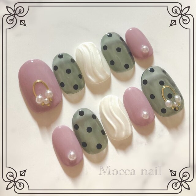 【051】シースルードット パープル うねうね ネイルチップ |チップ形変更OK | iichi 日々の暮らしを心地よくするハンドメイドやアンティークのマーケットプレイス