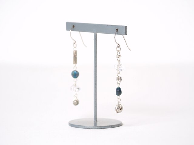 -Herkimer diamond・Black opal- chain pierce | iichi 日々の暮らしを心地よくするハンドメイドやアンティークのマーケットプレイス